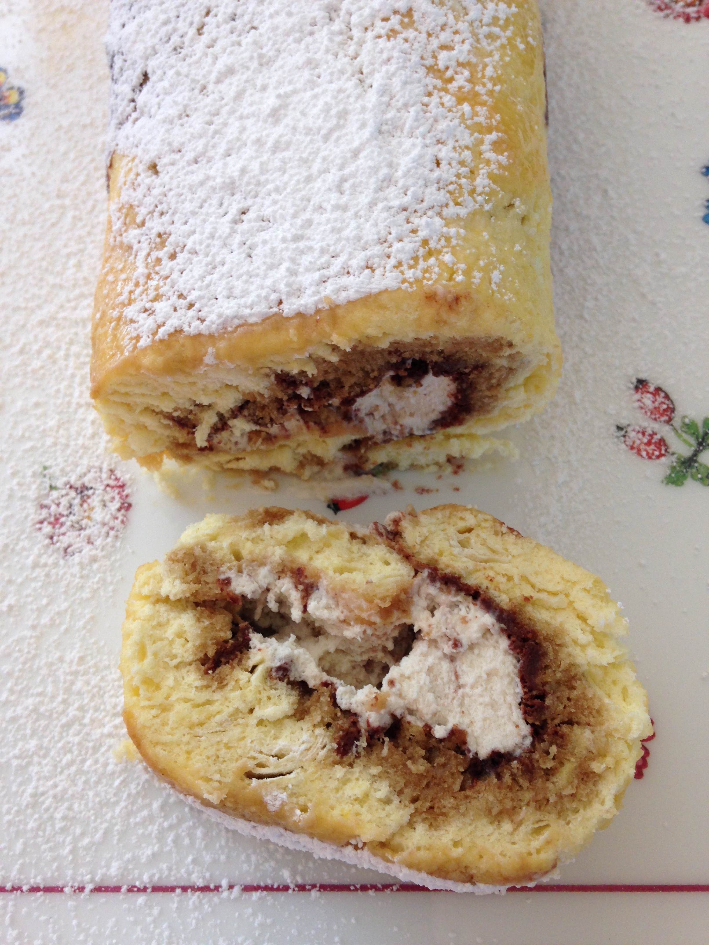 Mocha Roulade – The Ephemeral Bee