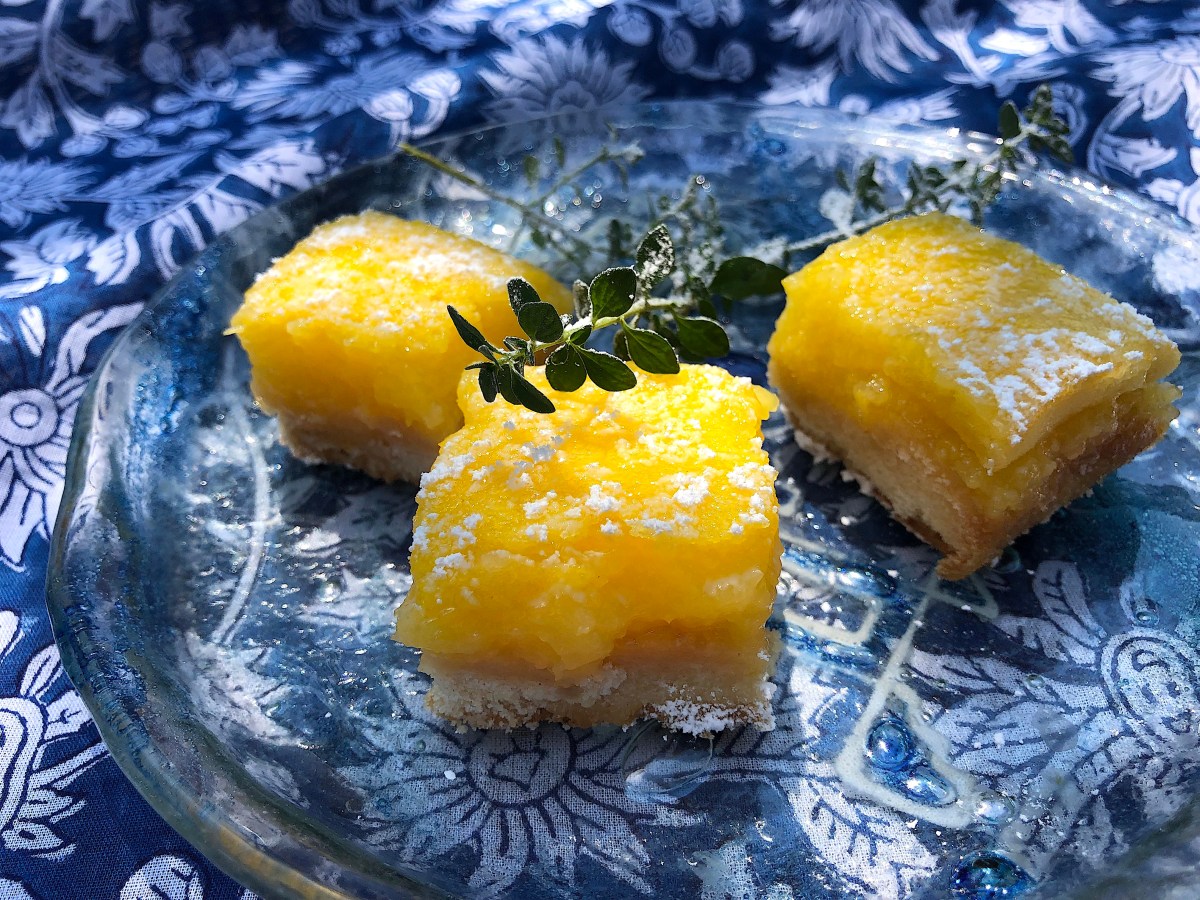 Tart Lemon Bars – The Ephemeral Bee